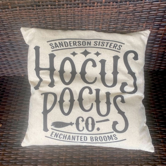 Bedding | Hocus Pocus Pillow | Poshmark